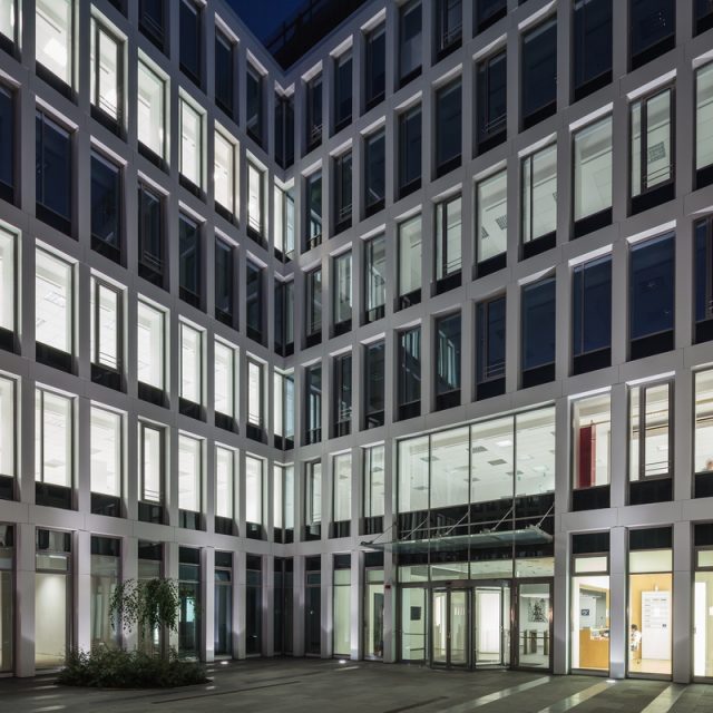 SWAN OFFICE PARK - Bucharest - studio10m